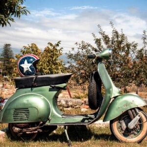 How to dress like a Mod: An iconic fashion movement – Loofes Clothing